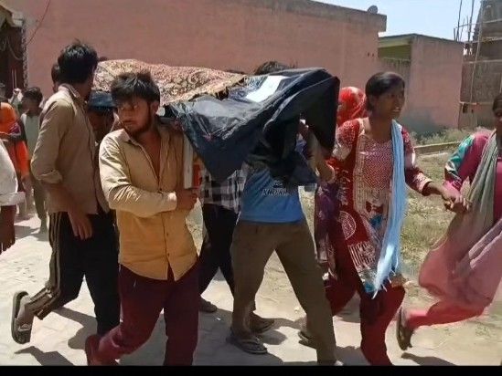 Baghpat Road Jam | Villagers Protest Chandrapal Kashyap Murder, Demand ...
