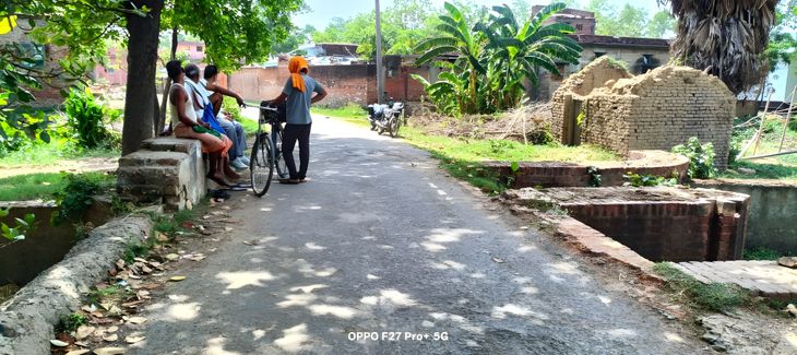 The road in Pokharaha is dilapidated, the bridge is also in bad condition.