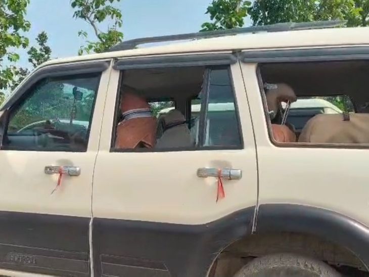 Bhagalpur Protest: Villagers Damage Admin Vehicles Over Pond Construction