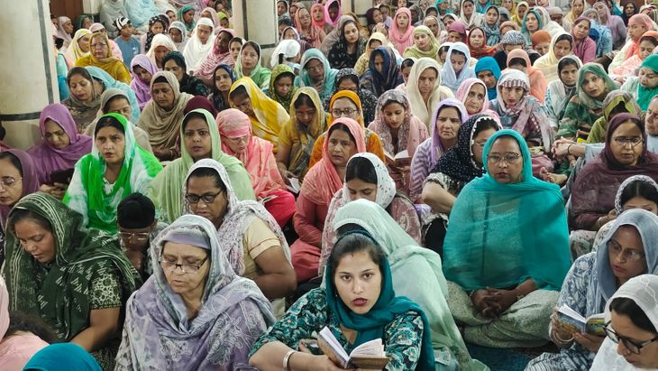 A gathering of chanting and meditation took place at Gurdwara Shaheedan ...