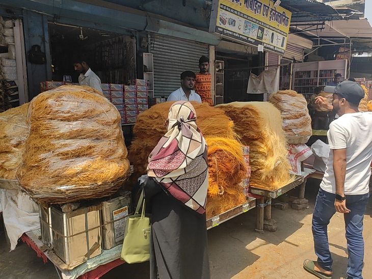 Bakrid Shopping: Sewai & Khoya Prices Soar, Affecting Buyer Budget in ...