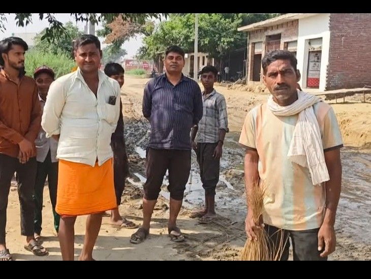 Dantaganj Palya Gujjar Road Block | Drainage Soil Obstruction