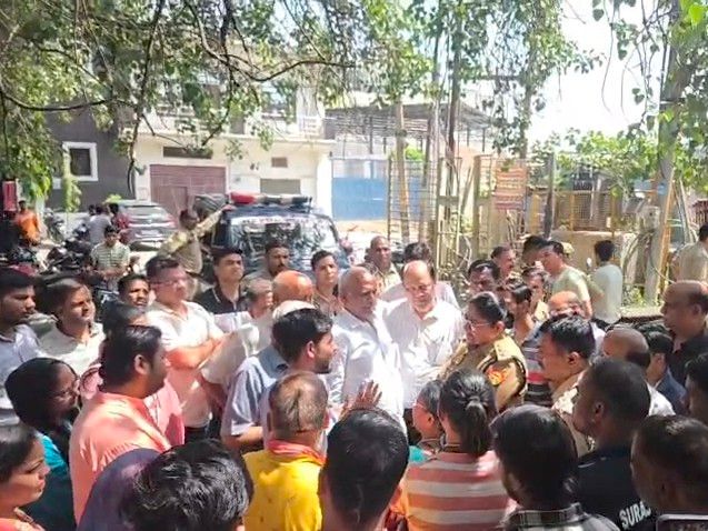Pilkhuwa Shani Dev Idol Vandalized | Protest Over Arrest Delay