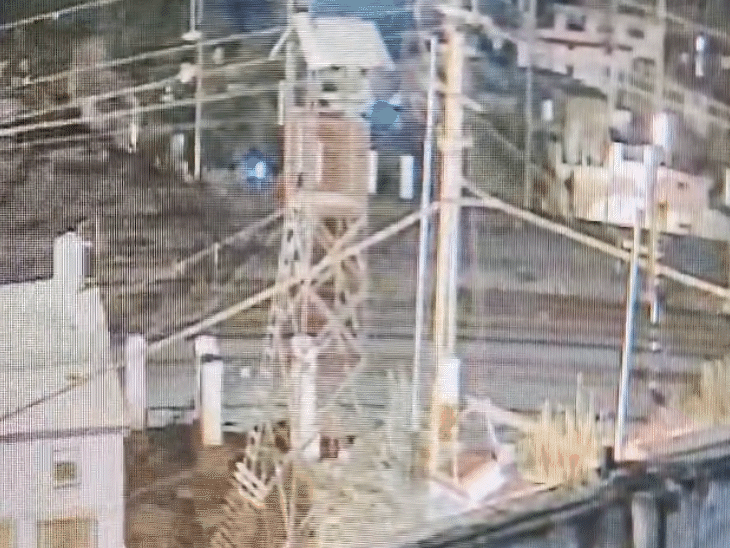 Ujjain Vande Bharat Train Stone Pelting Incident CCTV Footage