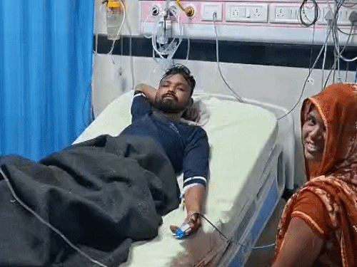 Kota Youth Attacked With Sharp Object | Hospital Admission