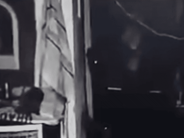 Kosikalan Burgled: Five Mobiles, Cash Stolen; CCTV Captures Thieves