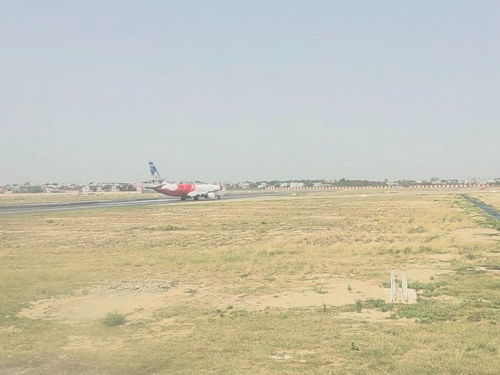 Delhi Weather Flights Diverted to Lucknow; Medical Emergency False Alarm