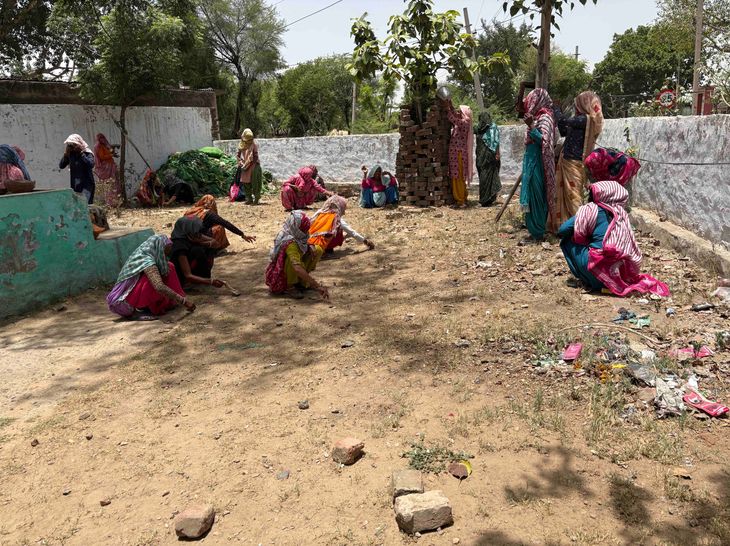 Bande Ganga Jal Sanrakshan: Bahadurpur Cleans Up | Swachhta Abhiyan