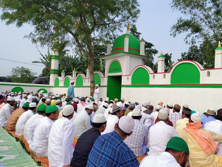 Bakrid Namaz Kadwa | Katihar Eidgahs Mosques Peaceful Celebration Kids ...