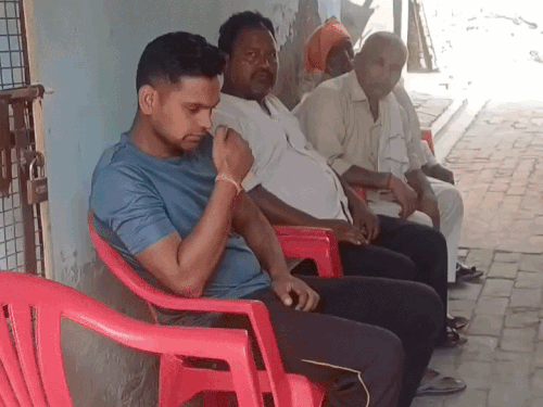 Uttarakhand Man Missing | Rishikesh Water Rescue Operation Naresh Upadhyay