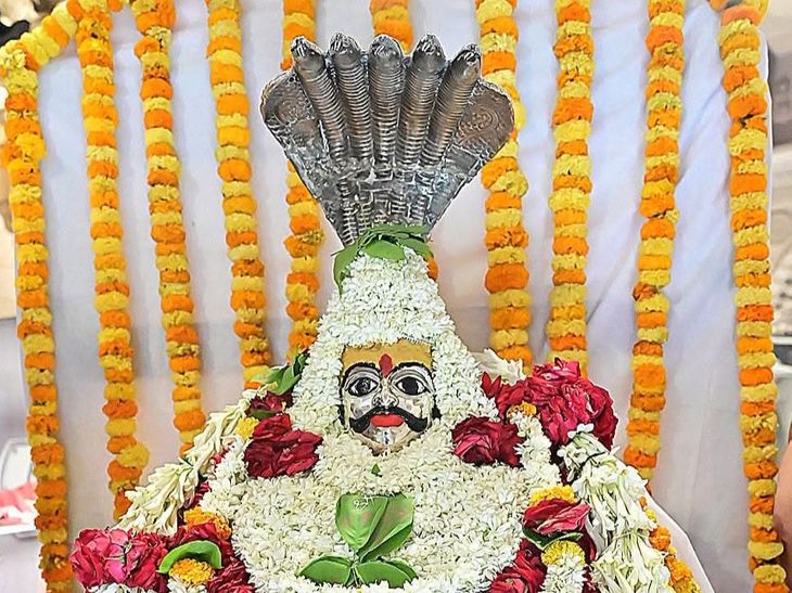 Kashi Vishwanath Poornima Aarti | Varanasi Devotees Mesmerized by Baba ...
