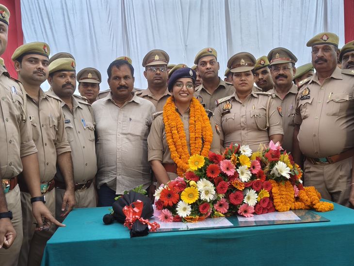 Jafrabad Police Station Honors IPS Shrushti Jain Farewell