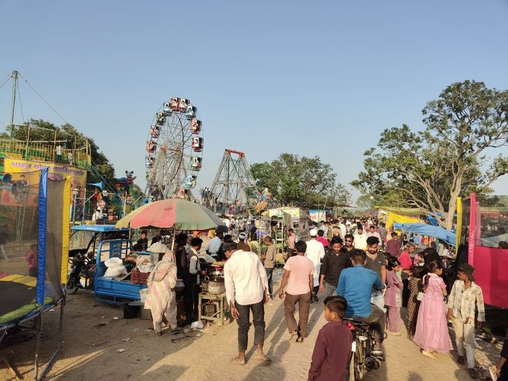 Balrampur Bakrid Fair | Peer Hanif Dargah Shopping & Fun
