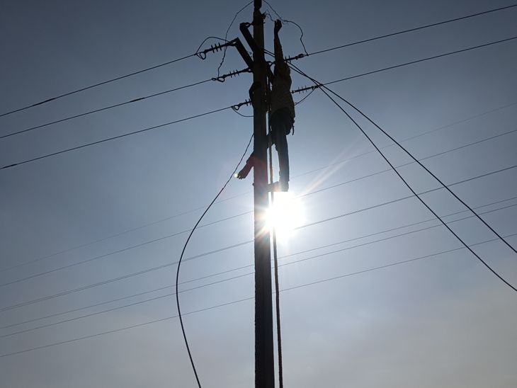 Patara Village Rural Heroes Restore Power Supply After 48 Hours