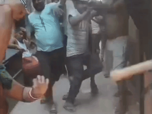 Gonda Bike Collision Leads to Brutal Beatdown; Viral Video