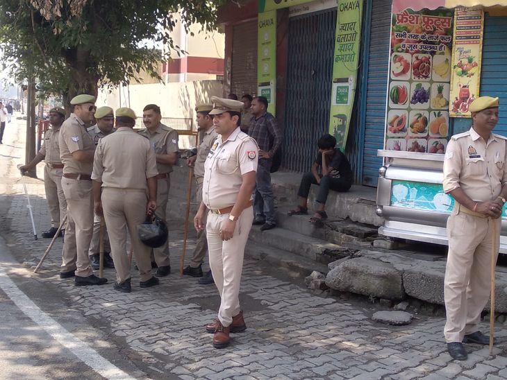 CM Yogis Tanda Visit: Security Alert, Main Chowk Market Closed