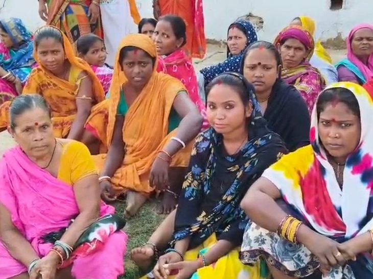 Lakhisarai Sweeper Protest | Salary, Resources Dispute; Workers Split