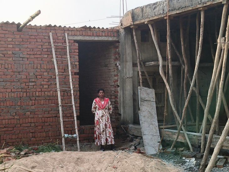 Prayagraj Land Grab | Court Order Violation by Land Grabbers