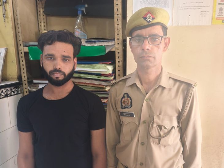Hapur: 18 Desi Sharab Pouches Seized | Case Under Excise Act