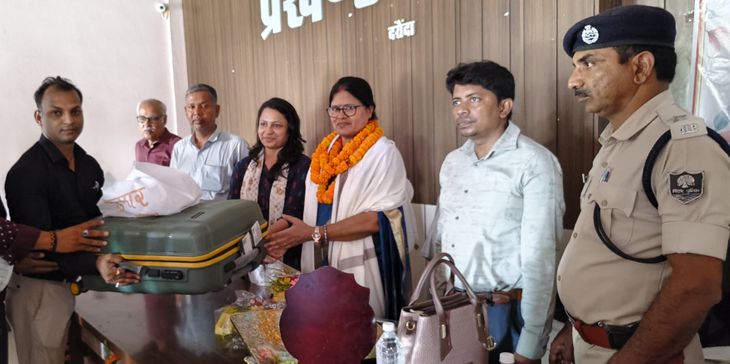 Farewell given to women's extension officer