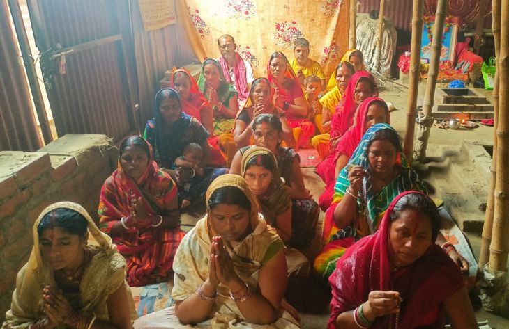 12-hour chanting ritual at Gayatri Shaktipeeth