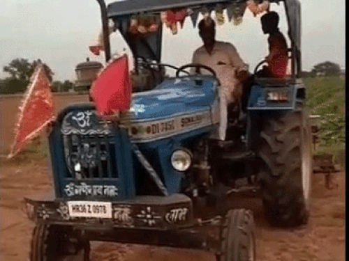 Rewari Tractor Owner Duped Rs 8 Lakh by Fake Insurance Policy