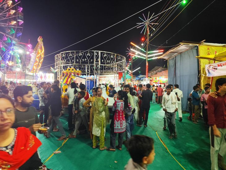 Dibiyapur Fair Inauguration | Thrilling Rides & Mermaid Show ...