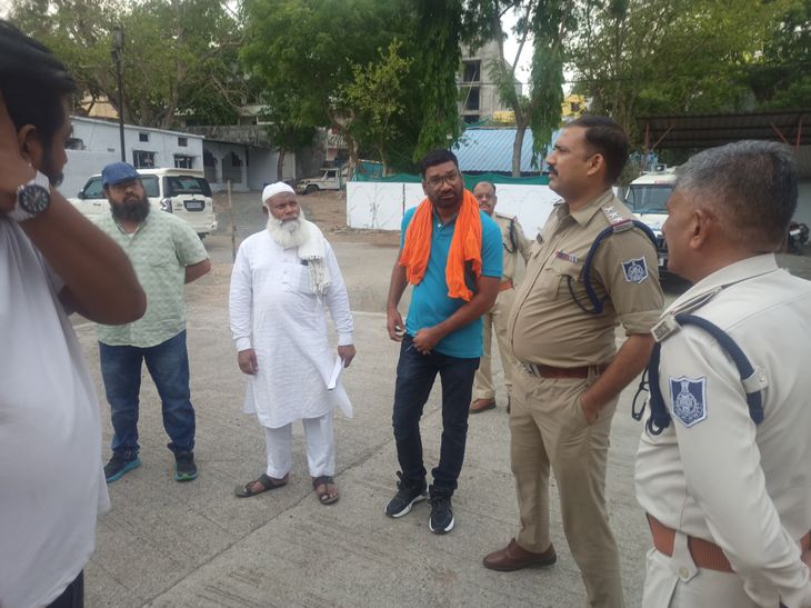 Anger in Muslim community due to unilateral demarcation of Eidgah land ...