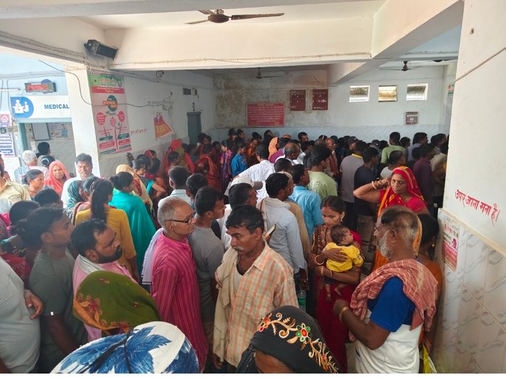 The number of patients suffering from viral fever is increasing in the ...