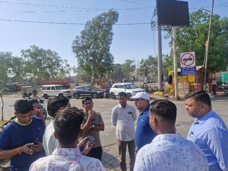 Dewas Water Supply Affected | Commissioner Inspects, Extra Tankers