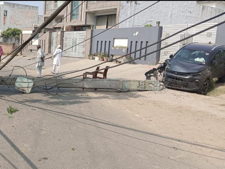 Panipat Car Crashes Into Electric Pole, Two Friends Injured