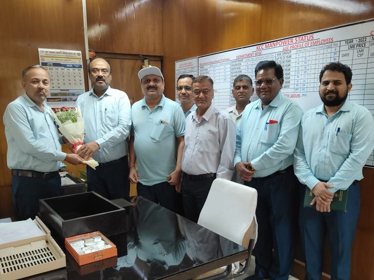 PD Bohra Executive Director | Khetri Nagar KCL 29 Officers Promoted