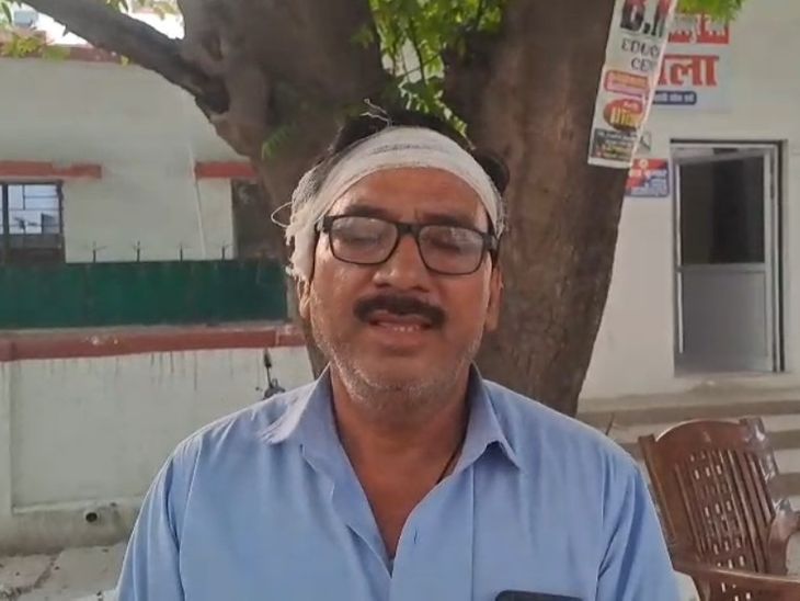 Kanpur Light Fixer Attack | Nagar Nigam Employee Assaulted in Panki