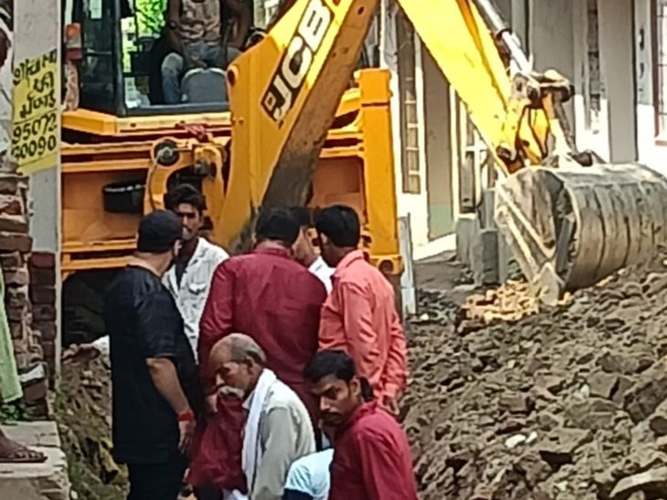 Shivhar Nala Construction Quality Focus | Chairman Inspection