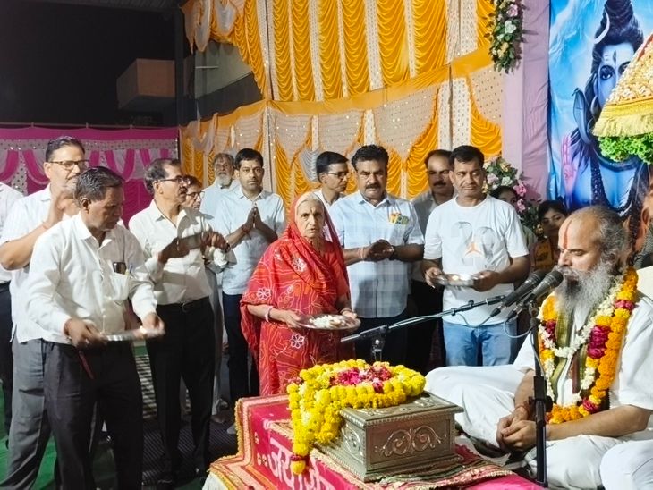 Murari Bapu: Minds Beauty Defines Person | Devli Shriram Katha