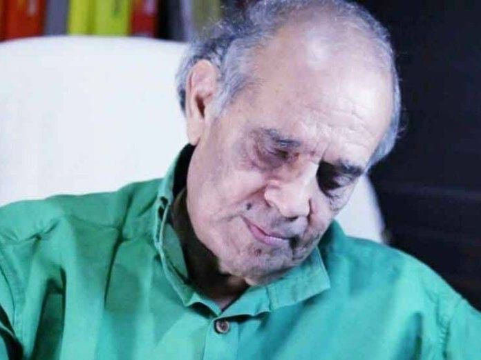 Bashir Badrs Last Journey: Harom Panwar Mourns Low Turnout