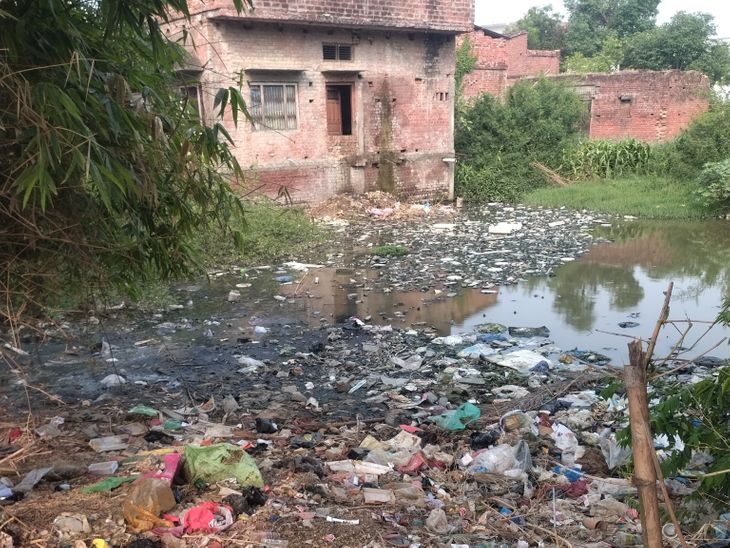 Alapur Waterlogging: Bad Smell, Disease Risk | Ramnagar Area