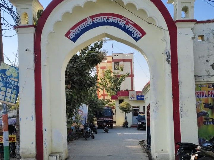 Rampur Woman Alleges Acid Attack Threats | Dowry Case