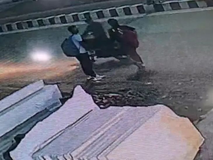 Hapur Industrialist House Robbery: Family Held Hostage, 7 Teams ...