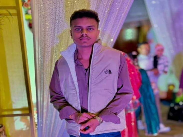 Indore Youth Suicide | Broken iPhone; Found Dead