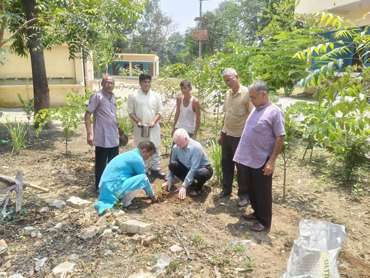 Barabanki Students Awareness Environment Protection | Saraswati Shishu ...
