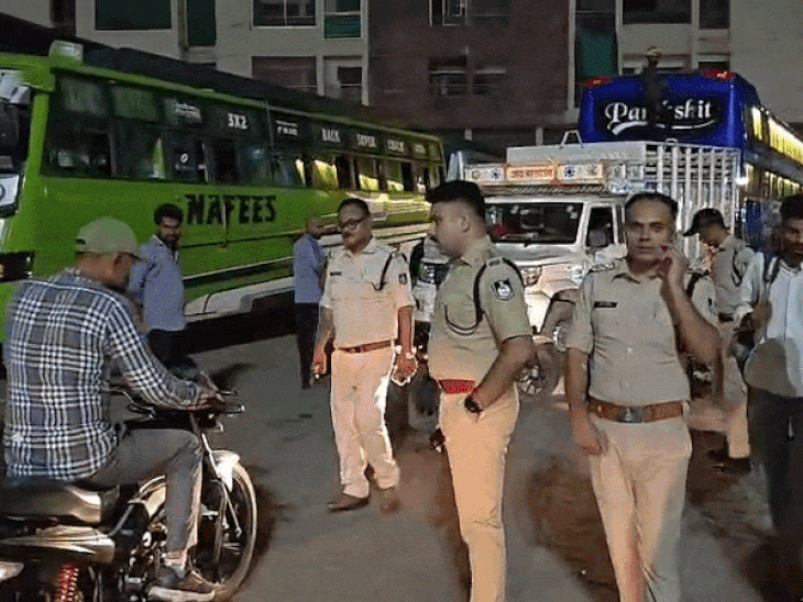 Rewa Police Curbs Late Night Roaming | Anti-Social Elements Under Watch