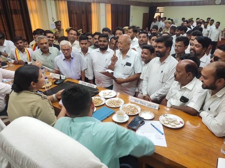 Lakhimpur Khiri Officials Ensure Quality Grievance Redressal