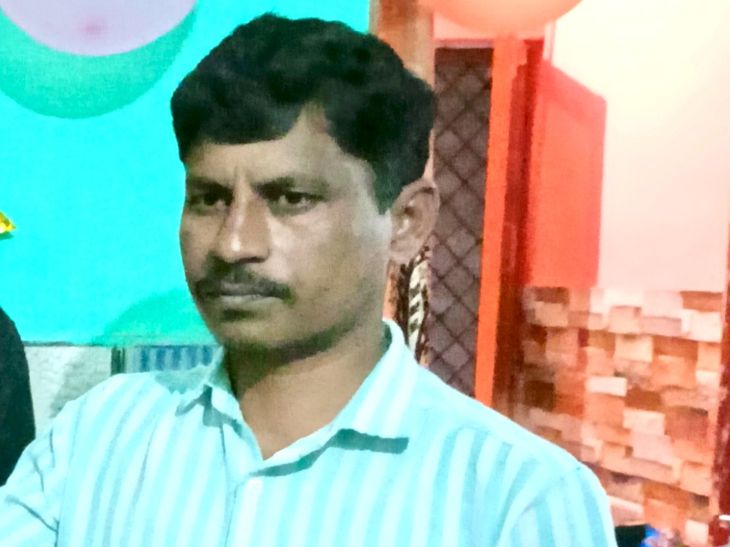 Bijnor Accident | Bus Hits Bike, Two Children Injured; Sweeper Dies