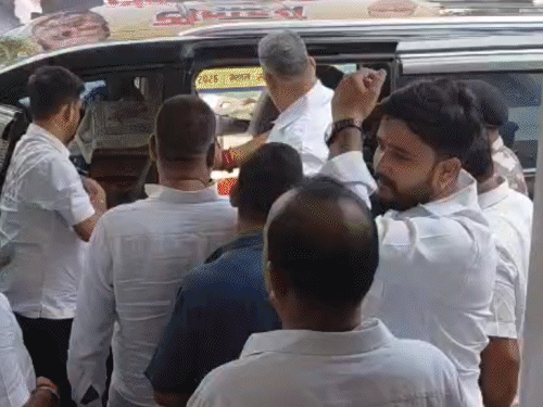 Bihar Congress Meeting: Rajesh Ram, Krishna Allavaru Discuss Committee ...