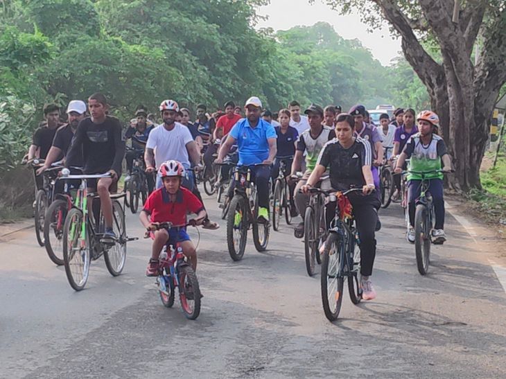 Jahanabad World Cycle Day: DM Alankrita Pandey Gives Environment Message