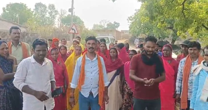 Irregularities in Anganwadi worker selection, people protest