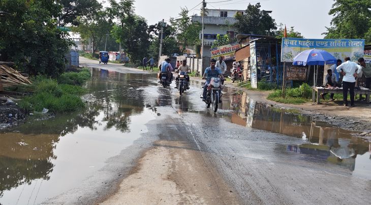 Waterlogging on the road increased the problem, making it difficult to walk