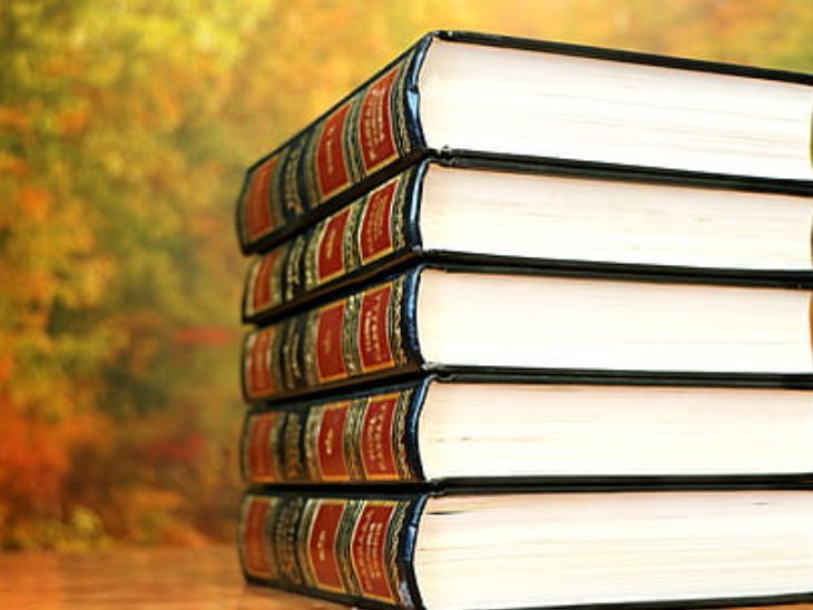 Stop Inner Critic With Self-Help Books | Boost Confidence