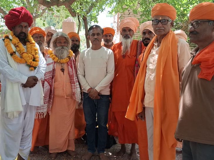 Sevadi BJP Nominated Mohan Dewasi Honored by Saints